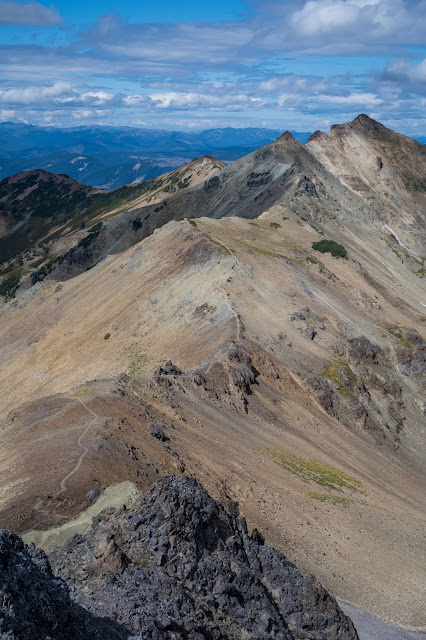 Eric's Hikes: Goat Rocks Wilderness: Goat Lake Loop and Old Snowy