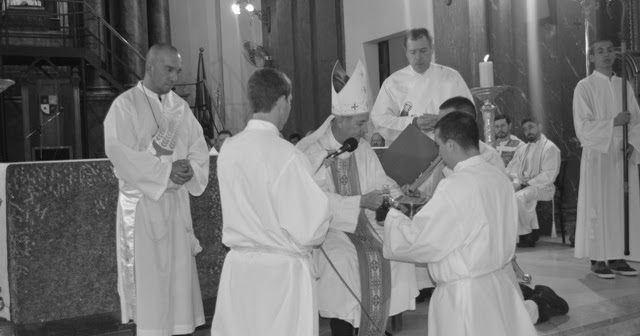 ¿Monaguillo o Acolito?