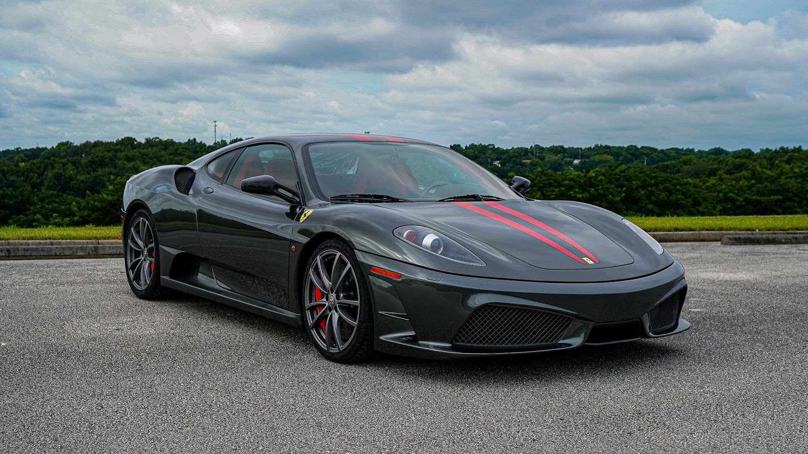 CarΗellas: Στο σφυρί μία ονειρική Ferrari 430 Scuderia (pics)
