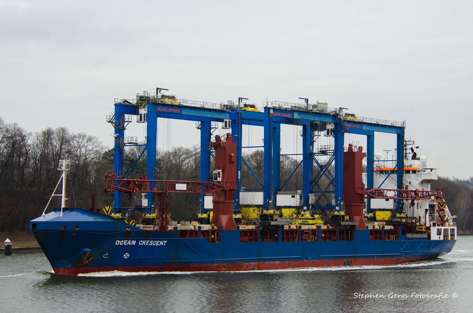 Schiffs - und Maritime Fotografie Stephen Gergs: Die Ocean Crescent