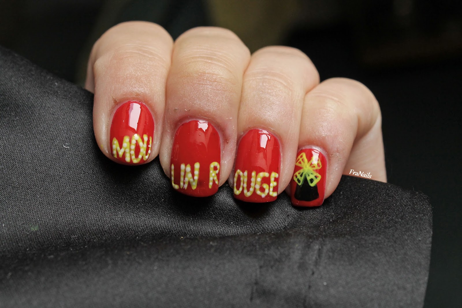 Movie Nails - Moulin Rouge! - FraNails
