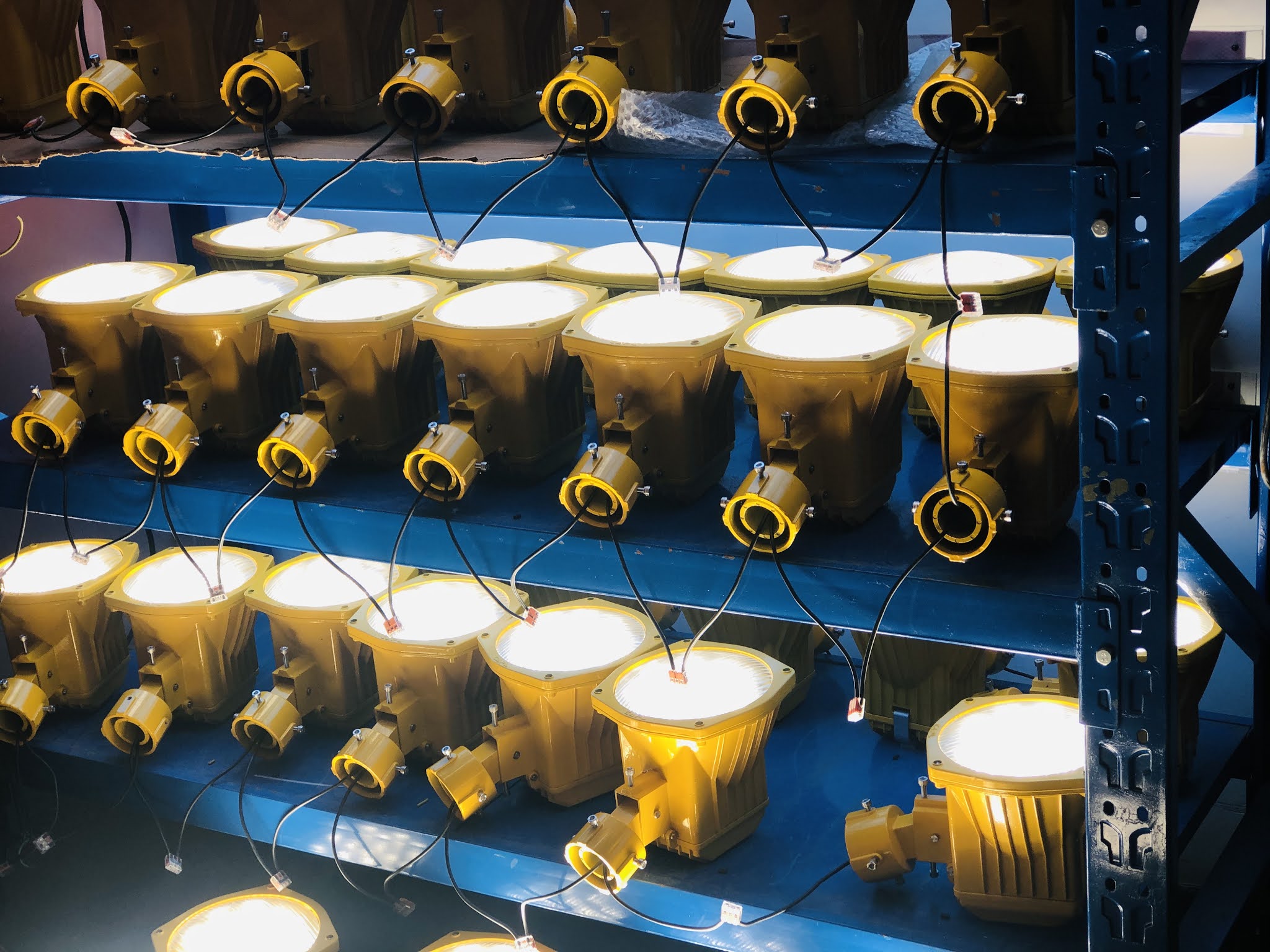 ICAO Compliance Airfield Elevated Approach Light/ approach center line ...