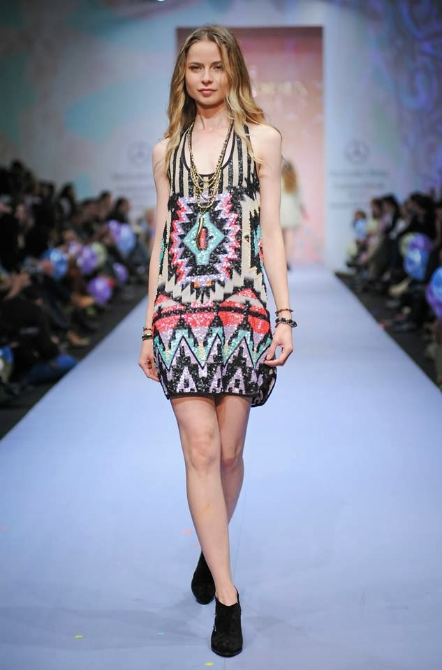 María Cielo: Desfile Rapsodia (temporada 2013-2014)