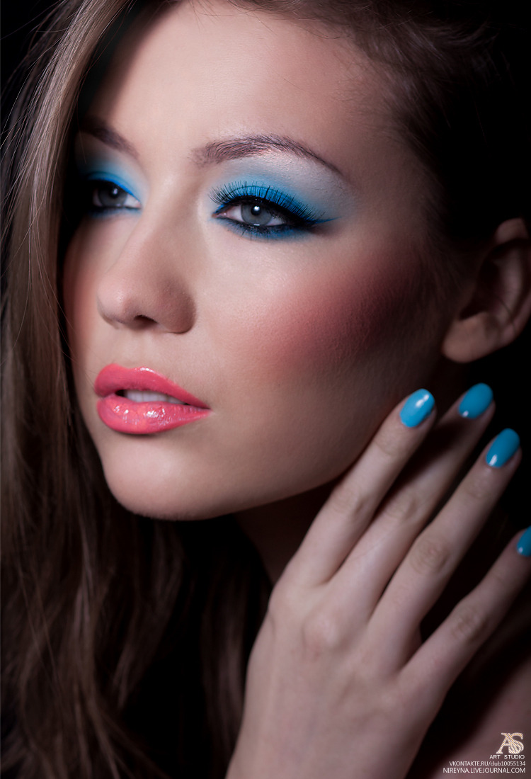 Make-up your eyes: Machiaje Pro