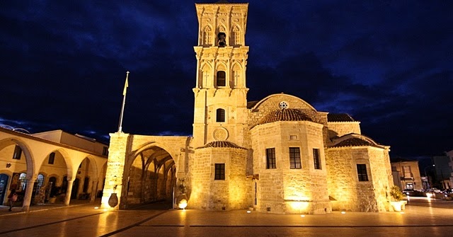 Que ver en Lárnaca | Viajar con niños por el mundo Paco y Vero Travels