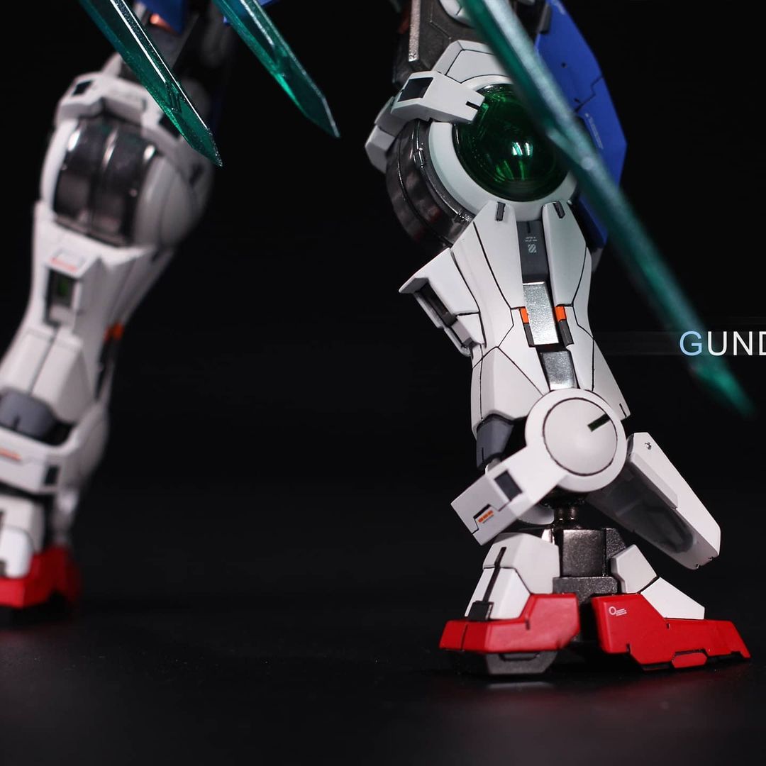 MG 1/100 Gundam Exia Repair IV Graham Gundam by runnergate - Pilot-Exia ...