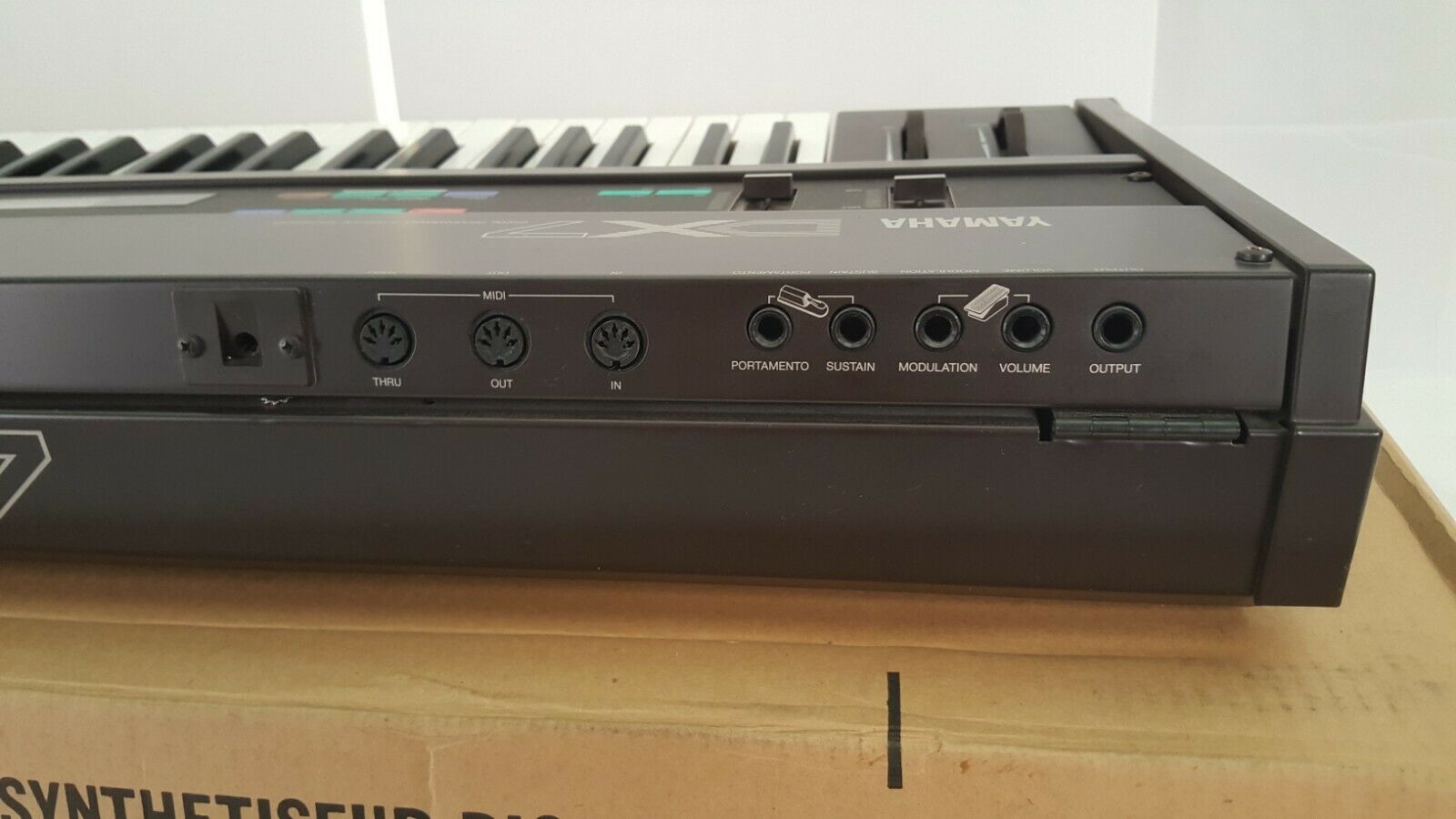 MATRIXSYNTH: Yamaha DX7 Digital Programmable Algorithm Synth SN 133214 ...