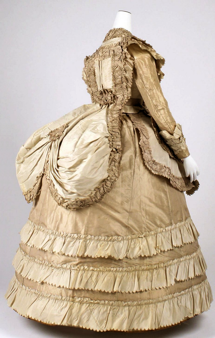 Gods and Foolish Grandeur: Style at its greatest circumference - the ...