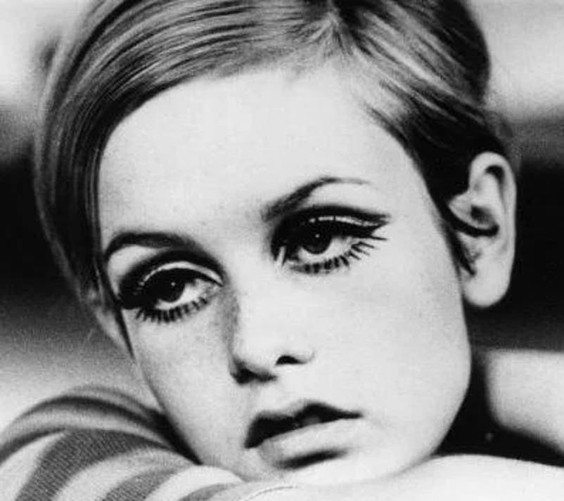 Modernist Society: L'Officiel USA - Defining an Era of Beauty: Twiggy's ...