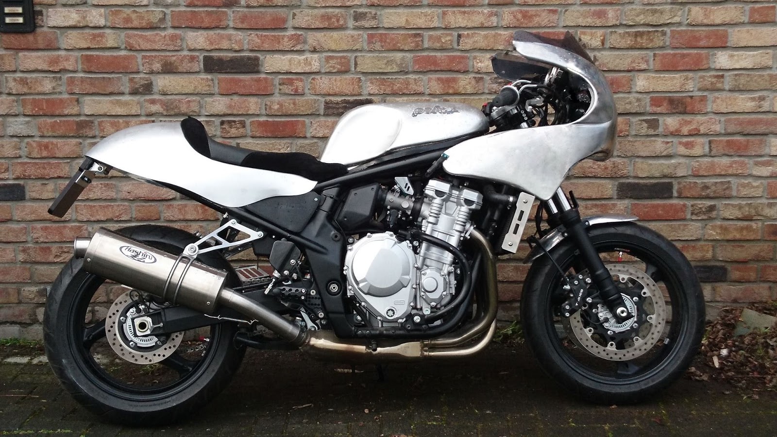 GSF 1250 Alu - RocketGarage - Cafe Racer Magazine