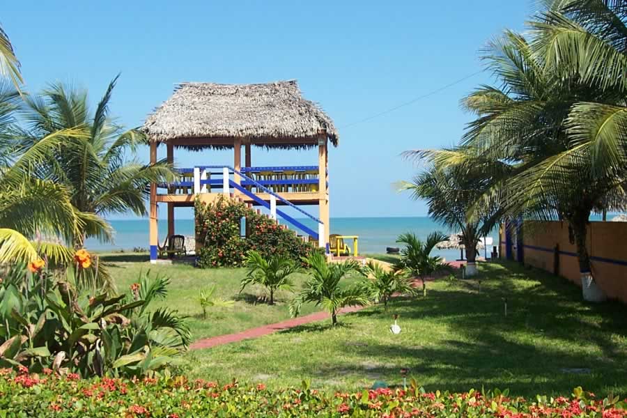 Tourism in real mexico - english version: nautla, Emerald Coast beach ...