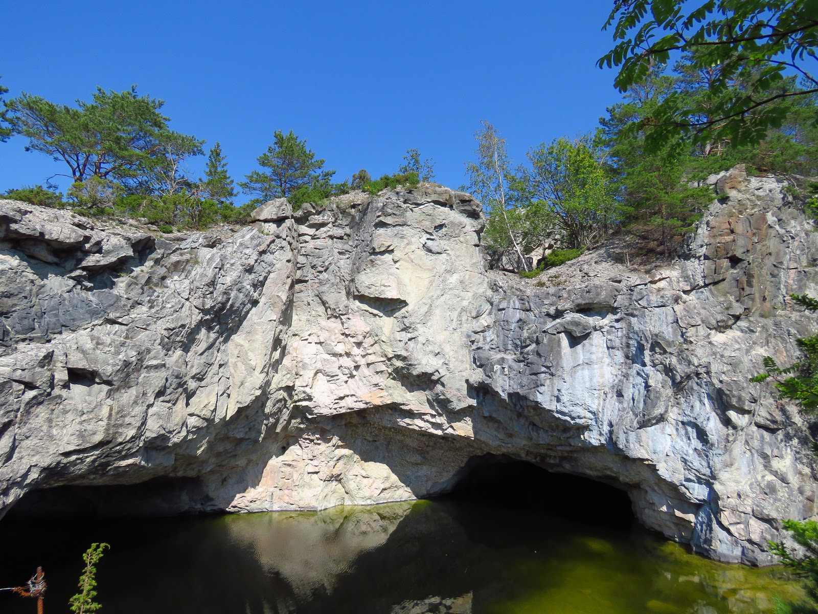 Kaislatuuli: Venereissu Ahvensaareen