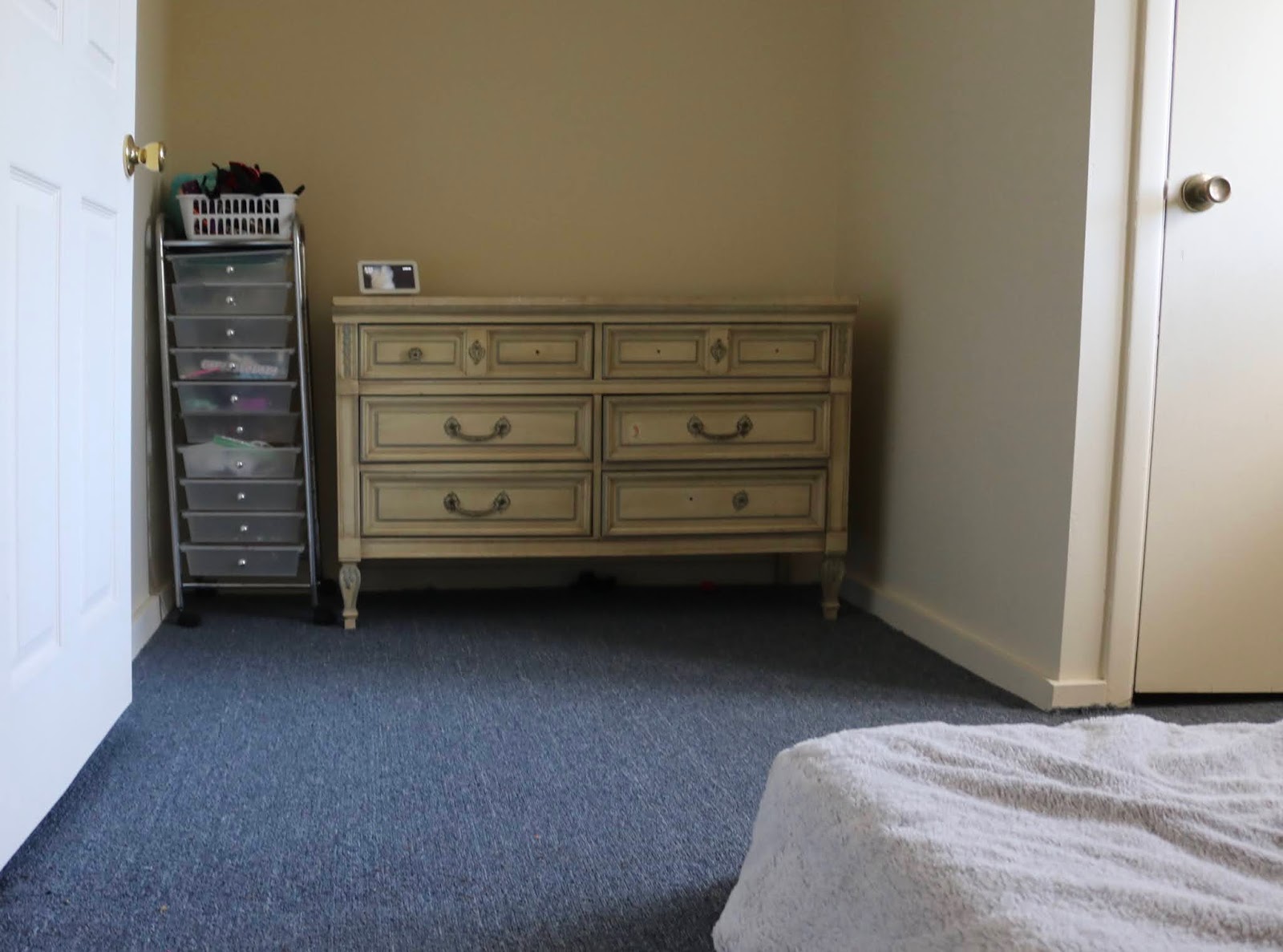 HELLO CRISST: Tween Bedroom Makeover | Room Tour | Budget Friendly