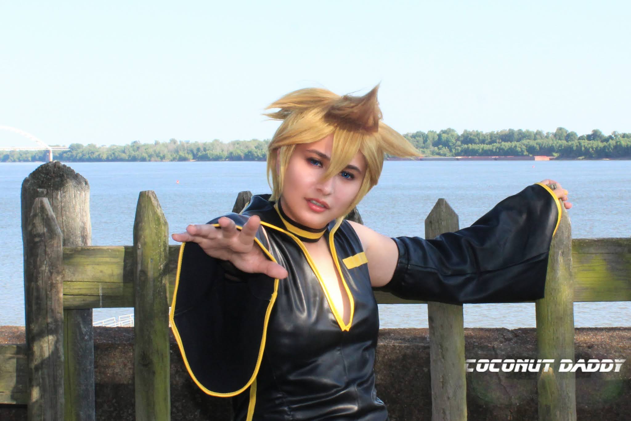 Coconutdaddy Productions: Len K Cosplay with @lukidokii