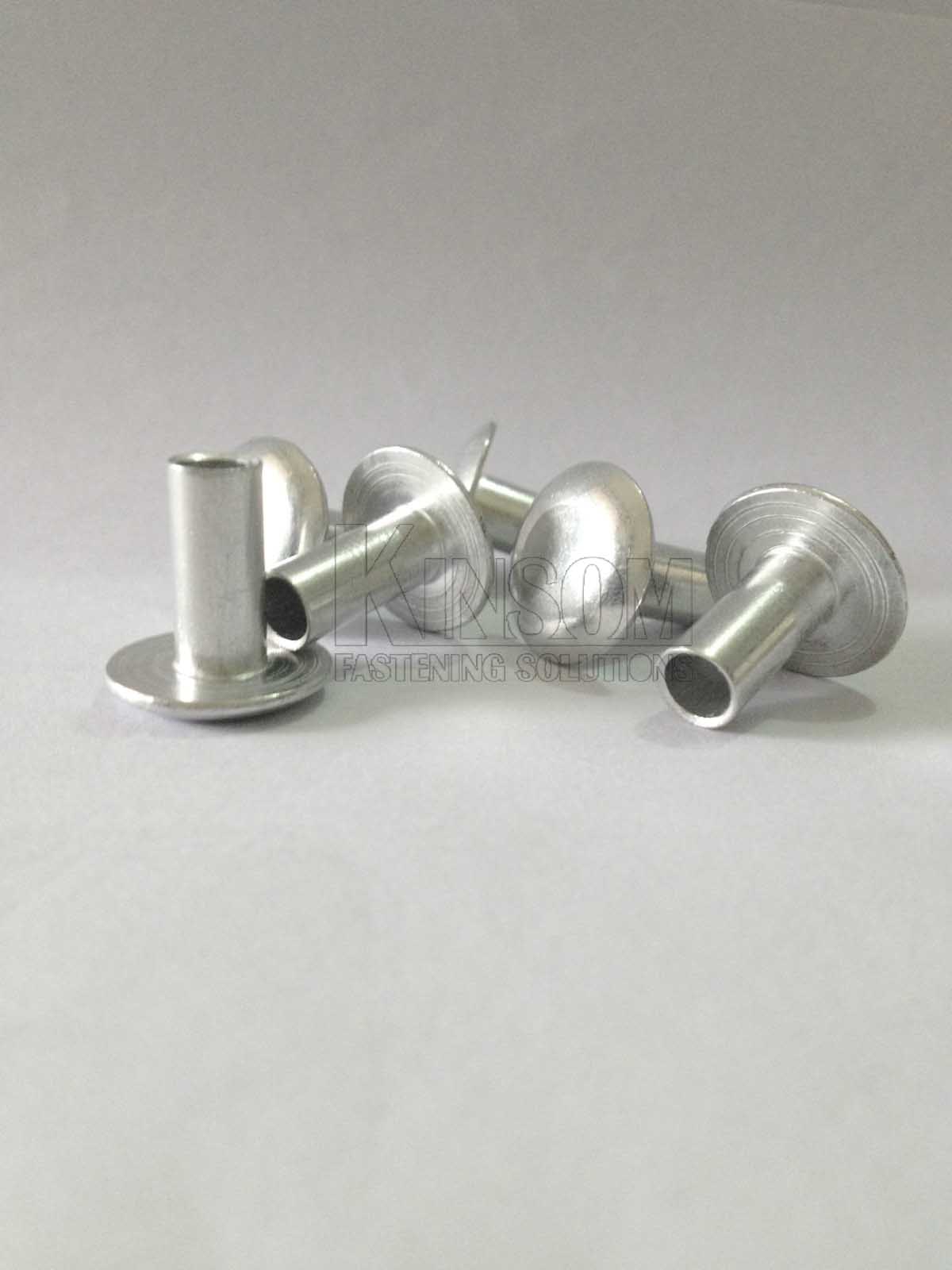 2 Piece female-male mate tubular rivets assembly