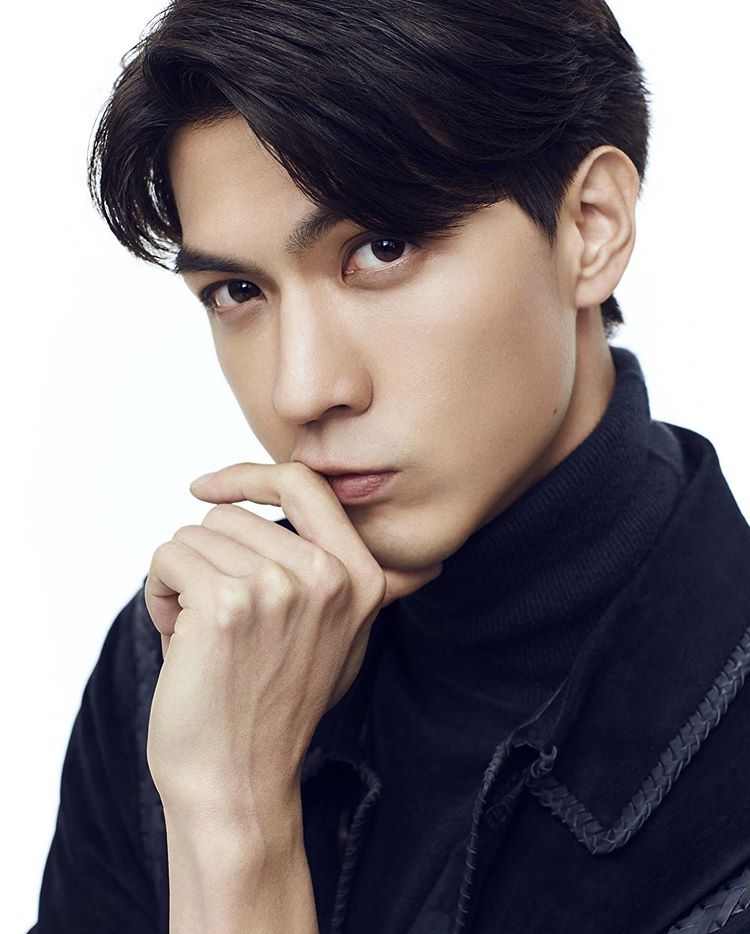 Biodata dan Profil Lengkap Ren Yankai (Ming Ren) - Nona Mandarin