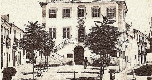 acosta-Almada Portugal: Os Paços do Concelho e o Pelourinho de Almada