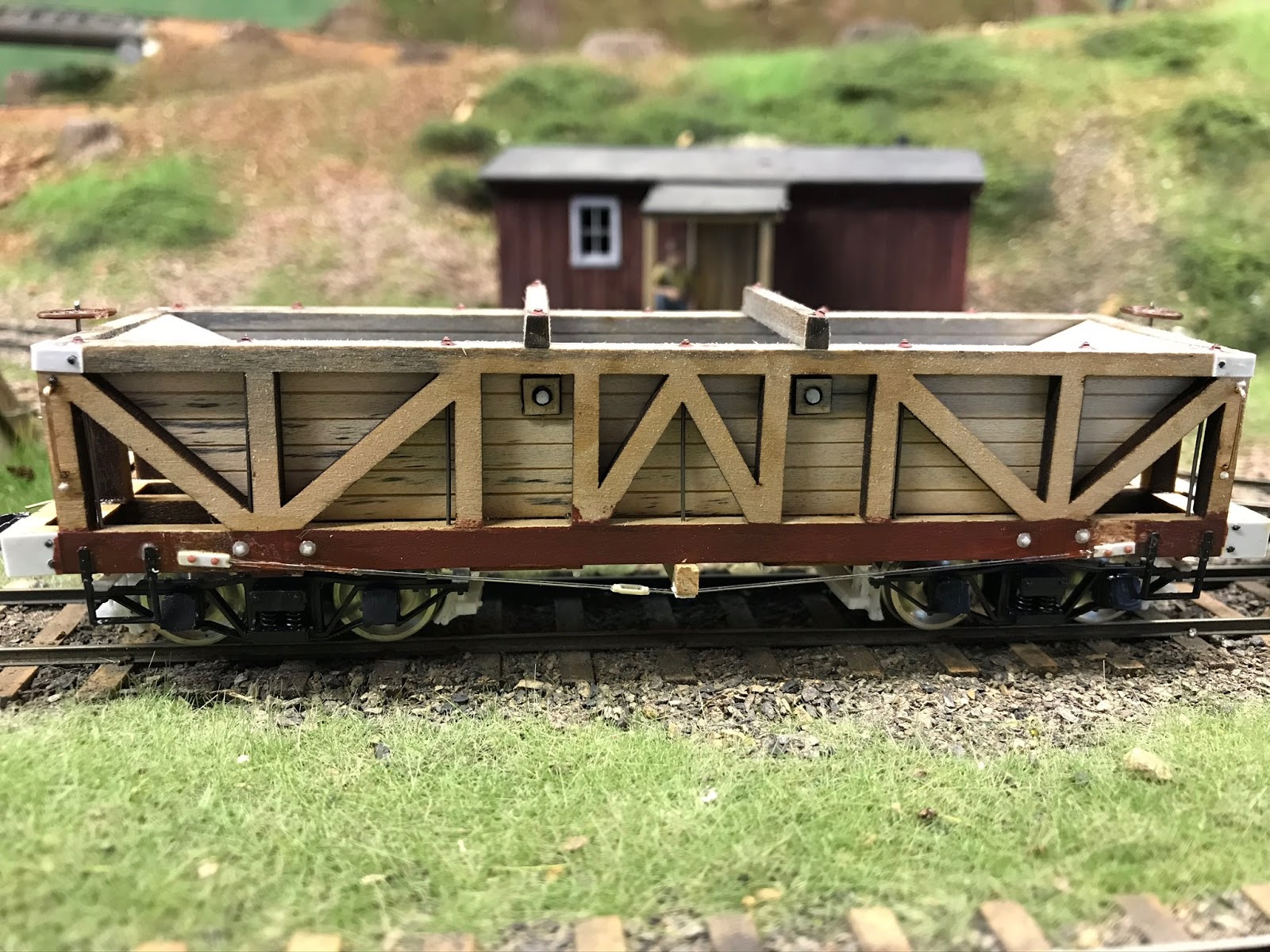 Modeling Narrow Gauge: EBT Wood Hopper BM&S