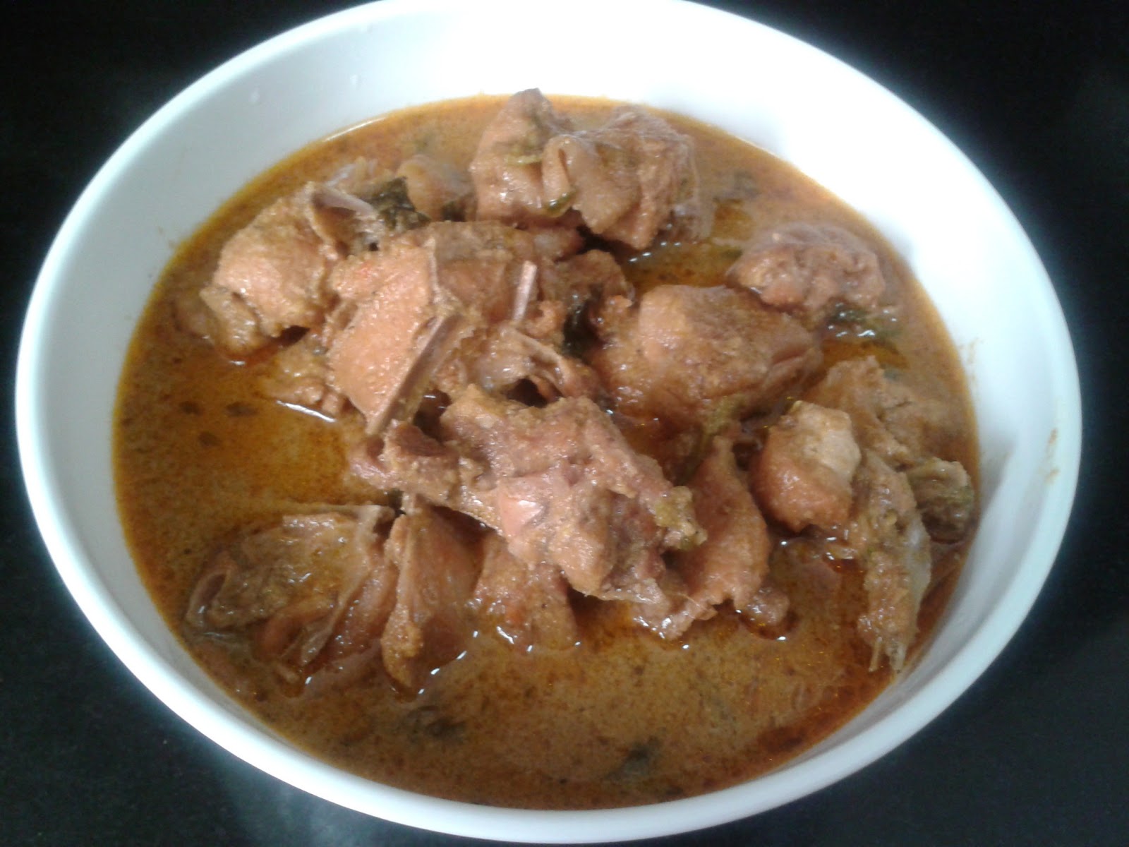 MALINI'S DELIGHTS: NATI KOLI SARU \ NATI KODI PULUSU \ DESI CHICKEN CURRY