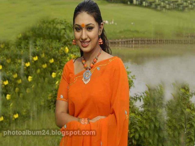 Bangladeshi Movie Actress Opu Biswas