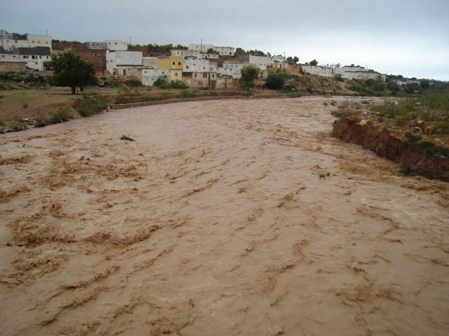 L'OUED SMIMOU. MAROC.