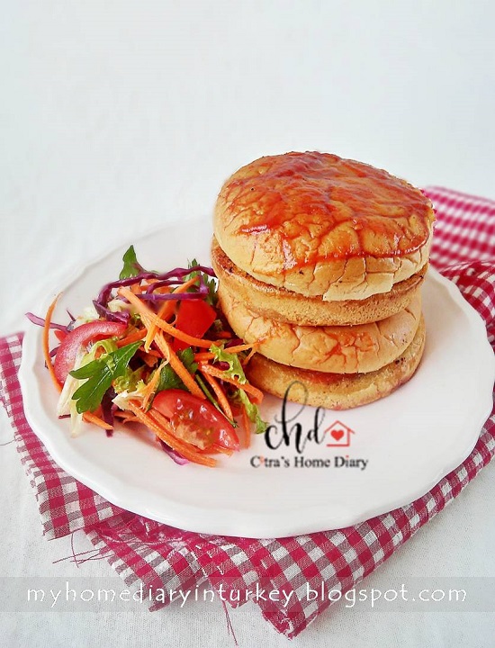 Citra's Home Diary: Islak Hamburger / Istanbul street food; "Wet Burger"
