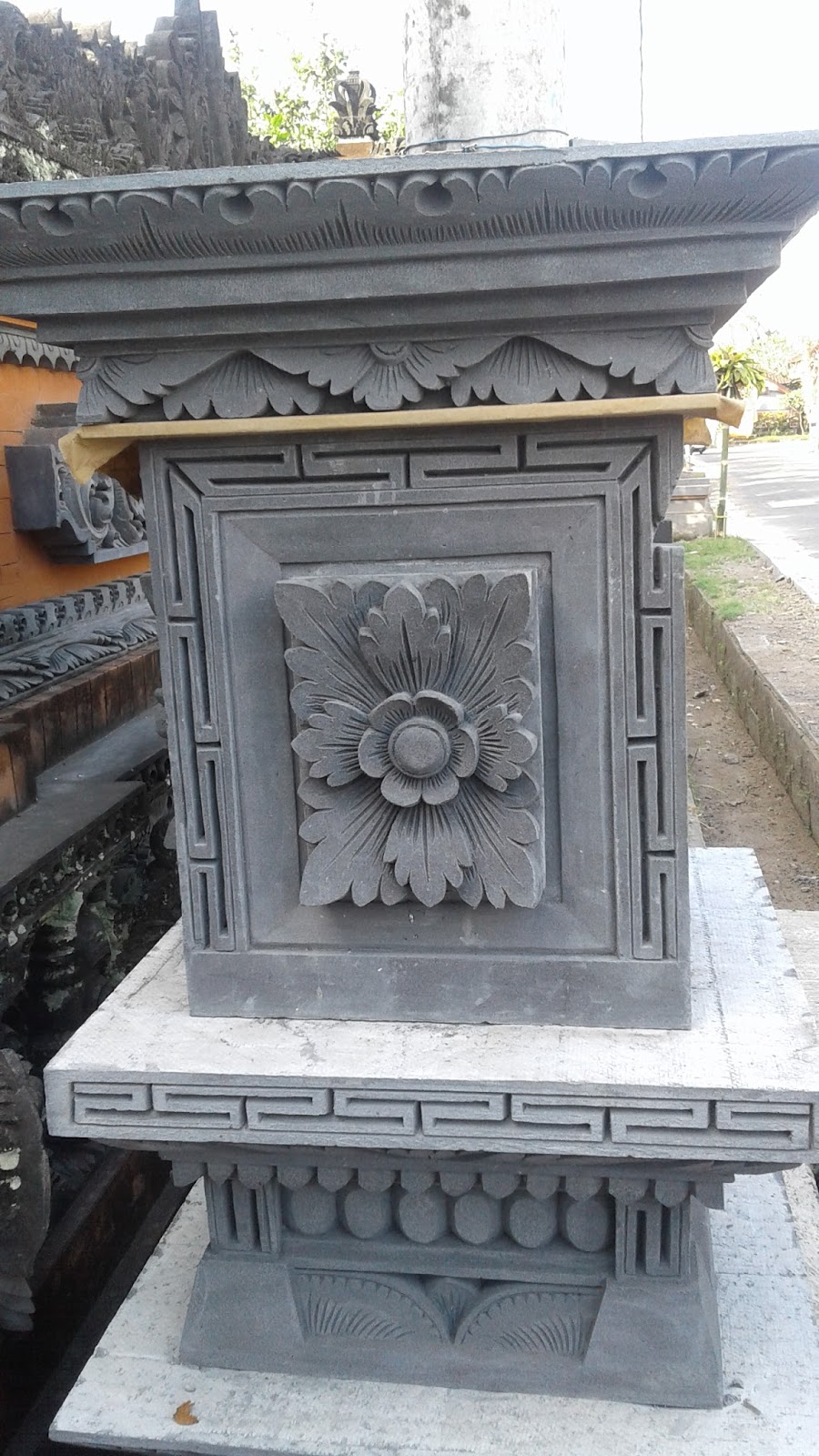 Ukiran Pasir Bali: Ukiran Barong Unik