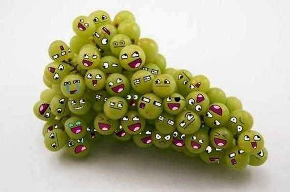 Factopedia!!!: Grapes EXPLODE when you put them in the microwave!