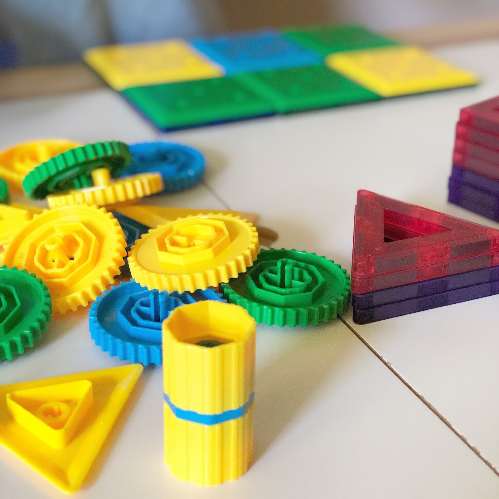 Find the Little Mind: Picasso Tiles Gear Spinning Add-On