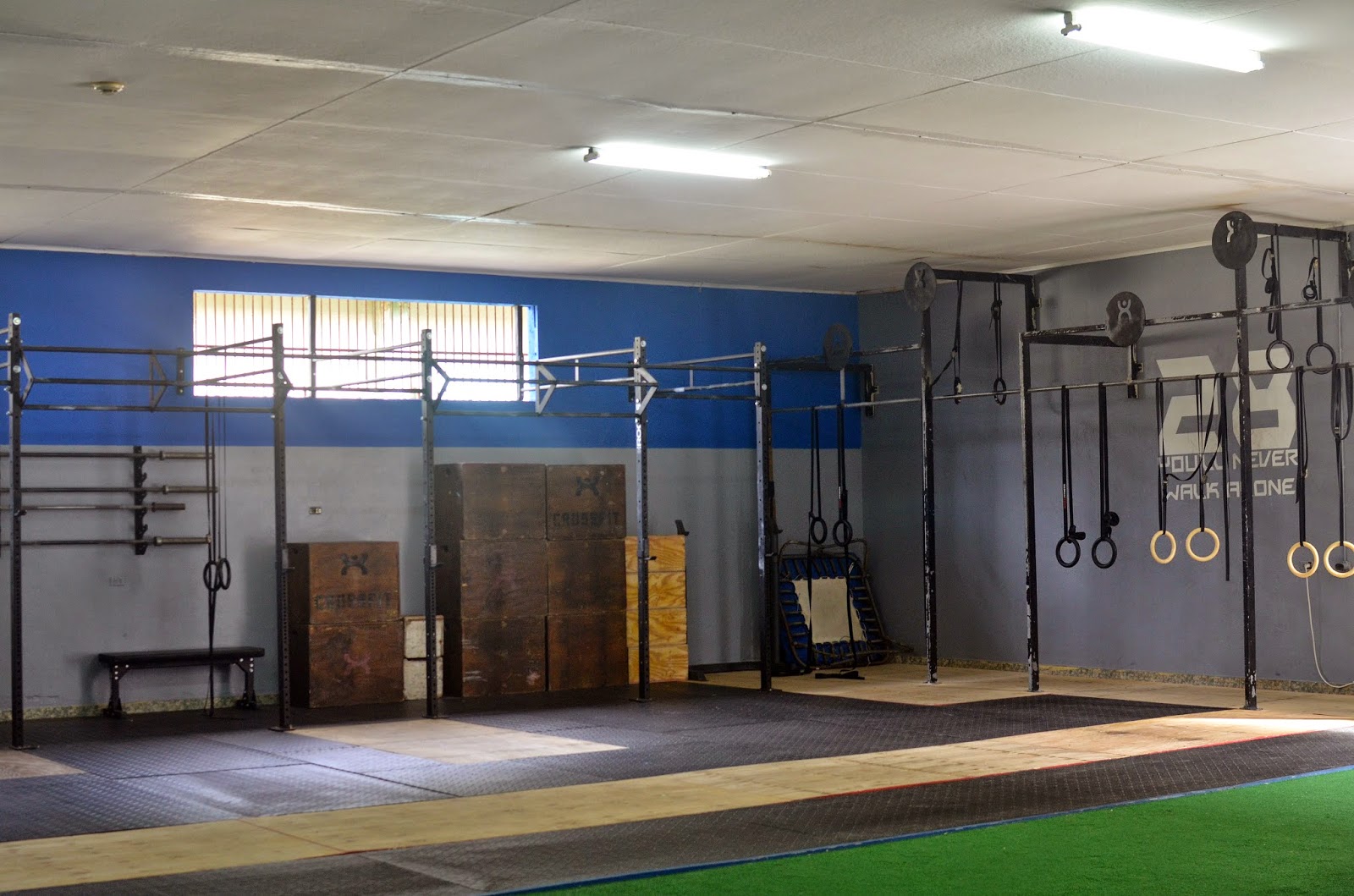 Jes' CrossFit Blog: Cross Aruba / Muscles & Lungs CrossFit