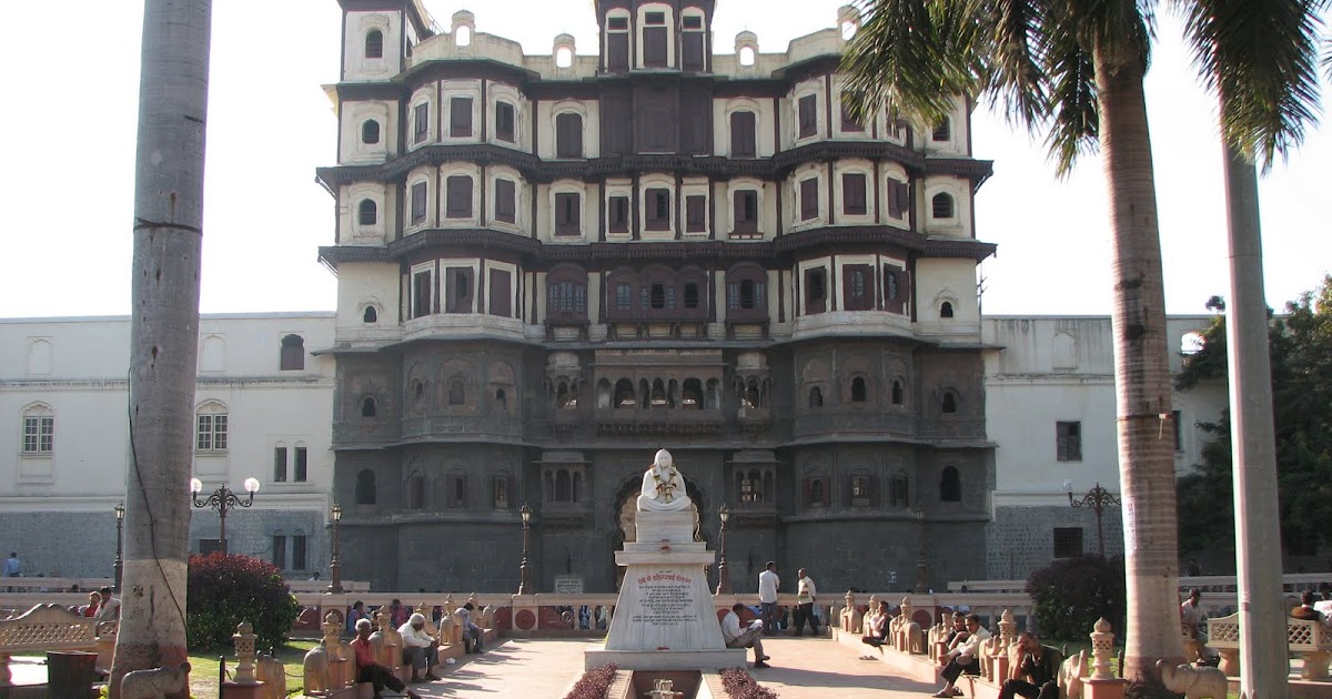 Rajwada Palace: Architecture, Historical Significance and Recent ...