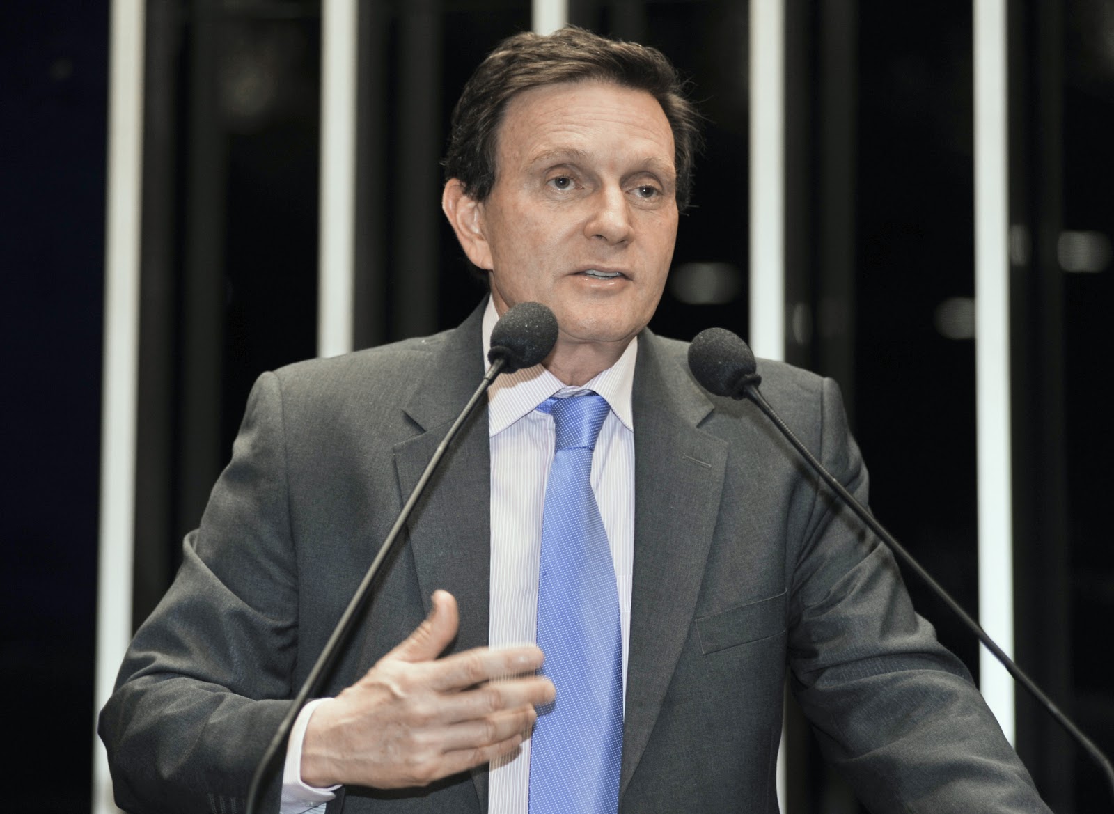 Crivella quer evitar publicações na mídia referentes à saúde sem ...