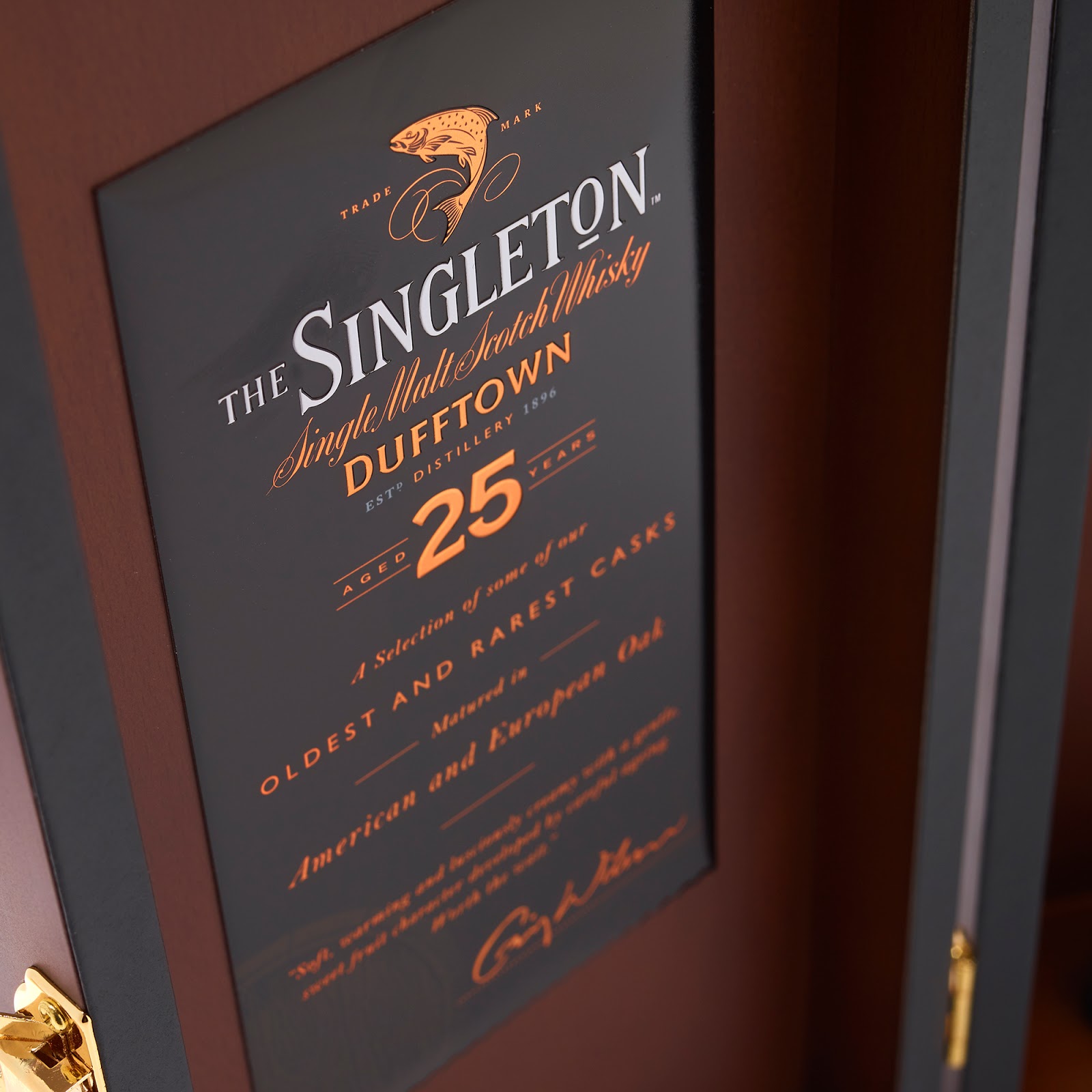 The Singleton of Dufftown 21 Years Old & 25 Years Old – Packaging Of ...