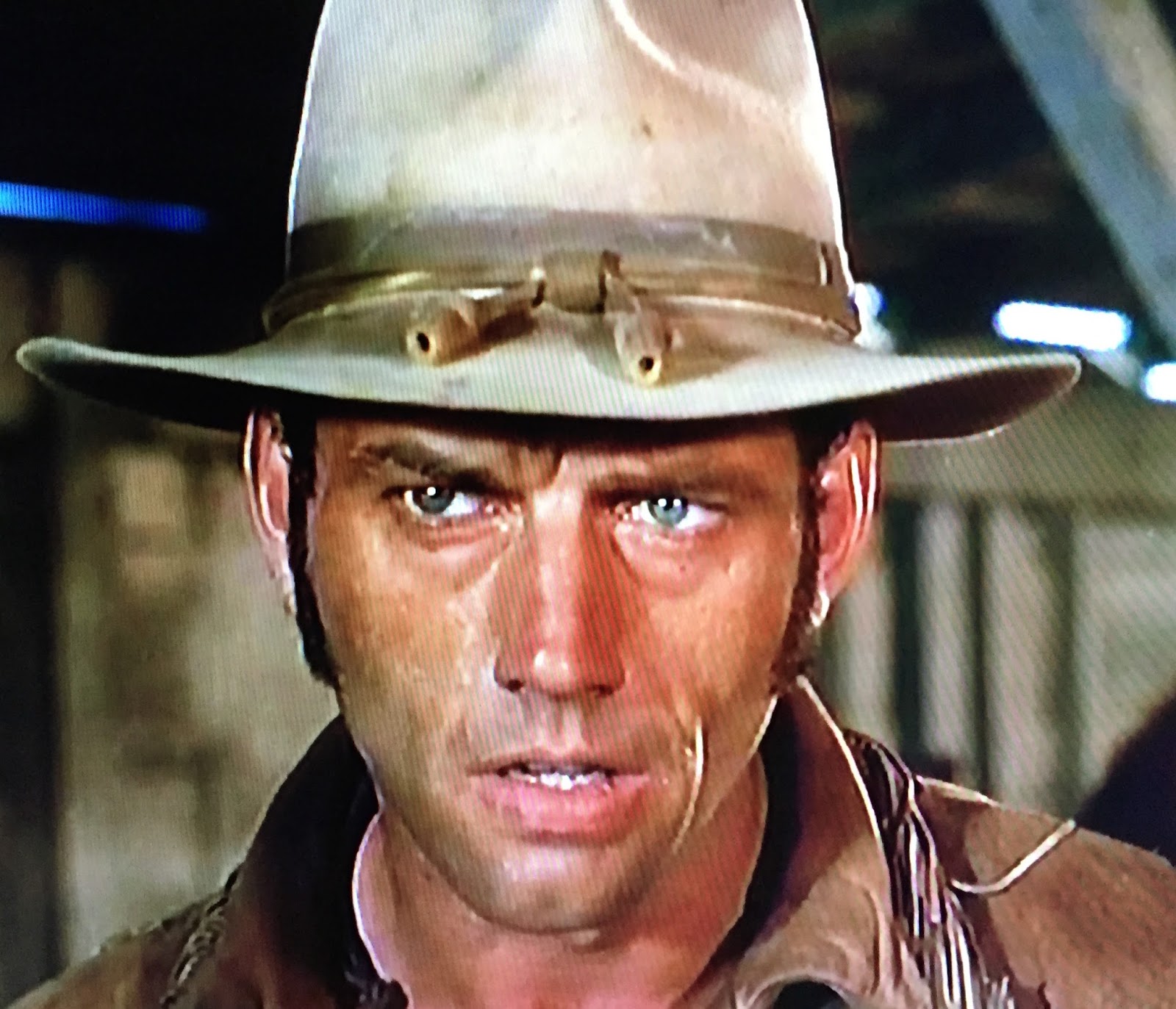 The Horn Section: HONDO (1967): TV's Unlikely Syndication Success