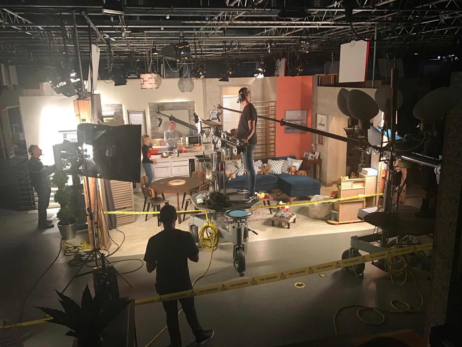 Coronation Street Blog: Corrie, Covid19 & Cast Chat! Corrie Press Day ...