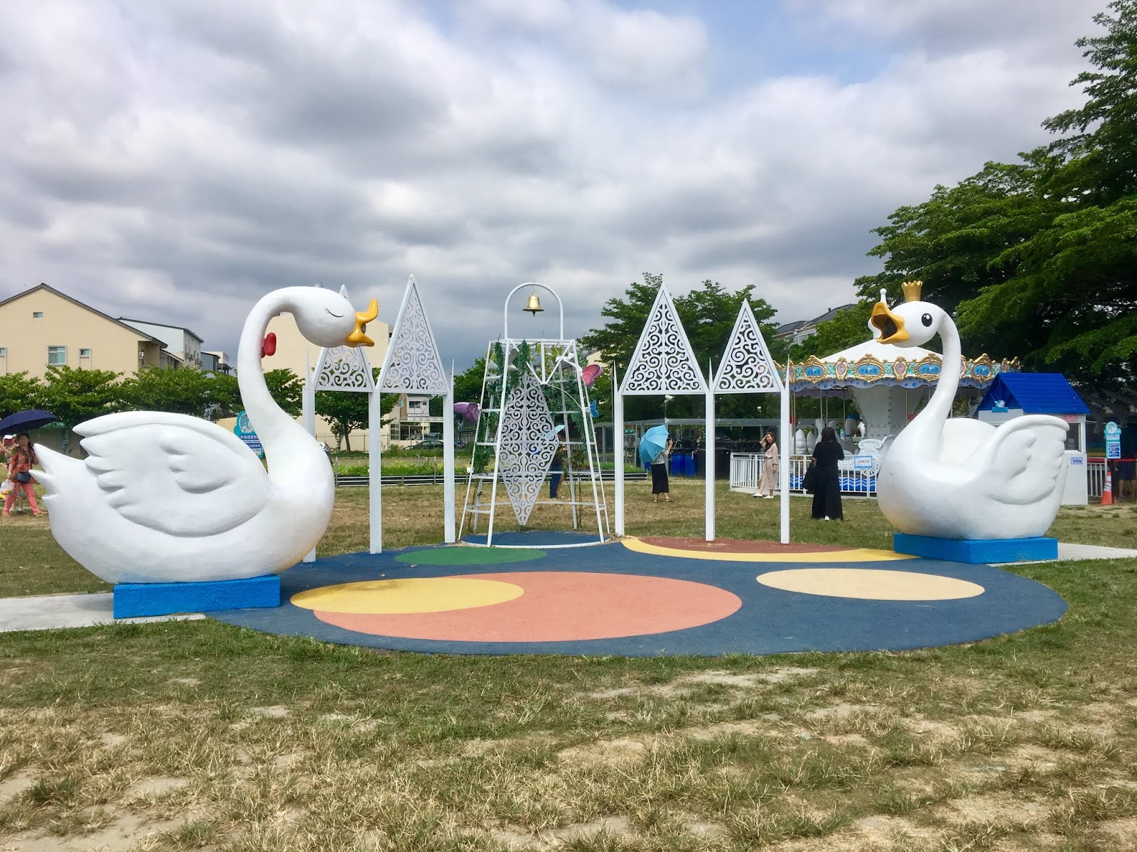 Yunlin Travel: Mother Goose Bubble Paradise - My Life Abroad