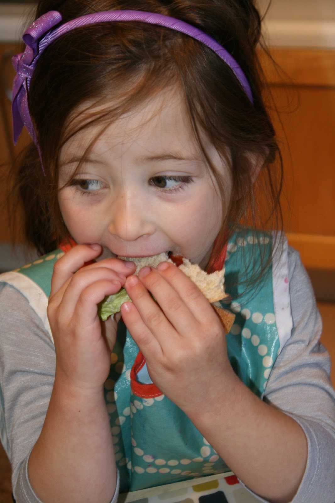 Nature and Child: sandwich making