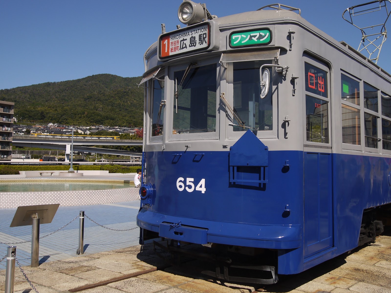 デルタの南の交通写真館～別館～: 広島電鉄654号