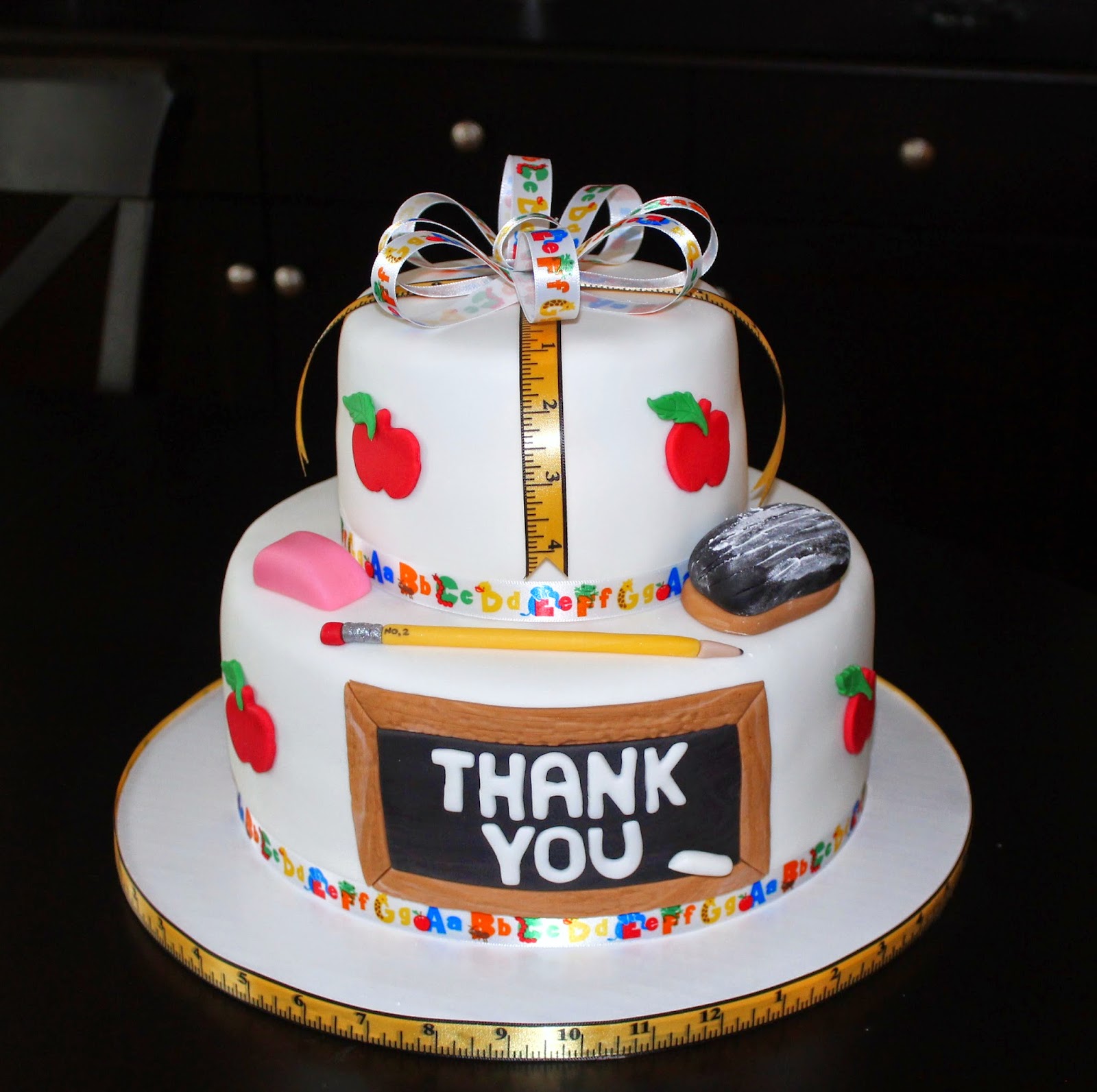 Creative Cakes by Lynn: Teacher Appreciation Cake