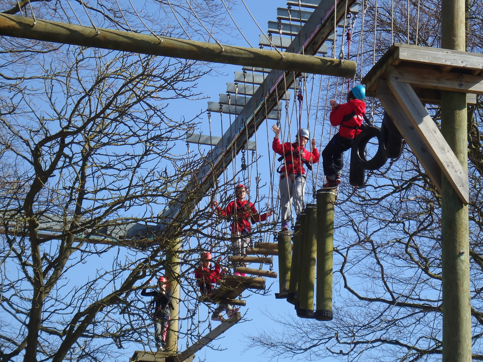 DCS PE Blog: DCS Here to Cheer!!!