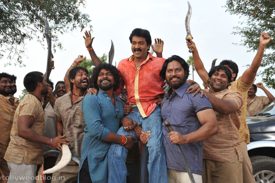 Poola Rangadu Movie New Photos stills Sunil Isha Chawla