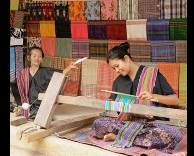 Wisata Sasak Kain Tenun Khas Lombok Desa Sukerara