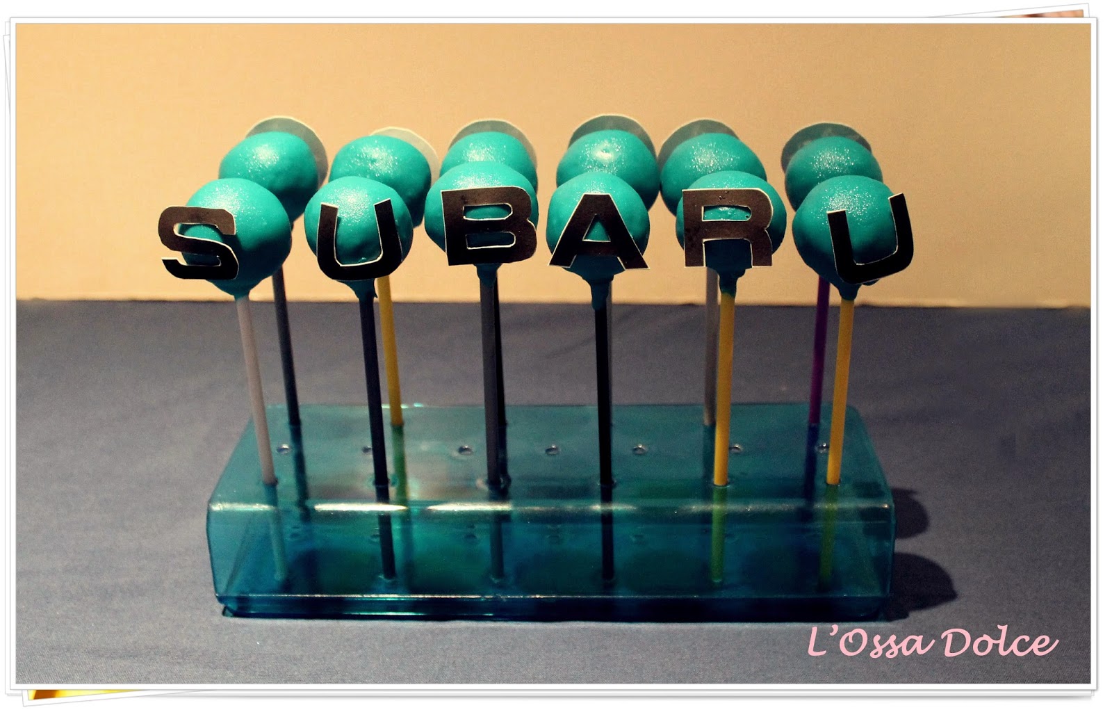 L'OSSA DOLCE: CAKE POPS de SUBARU