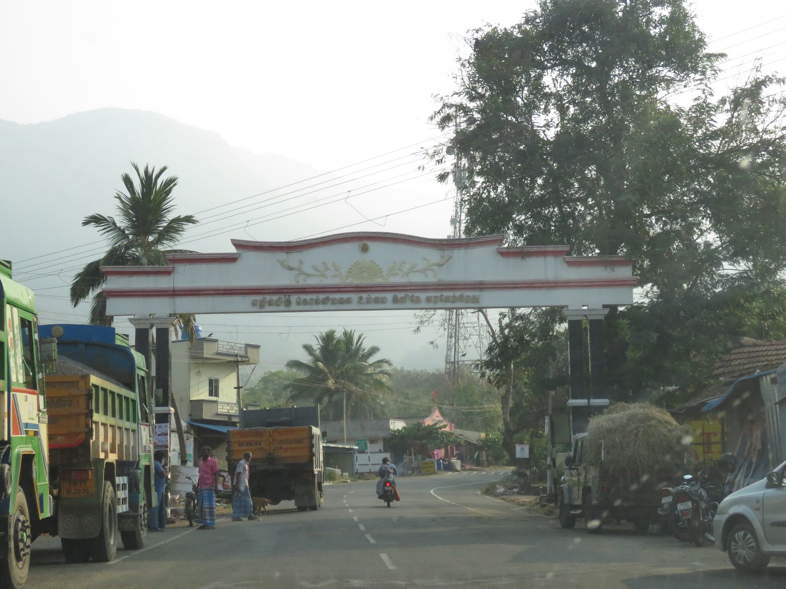 Karthik's Wander: Kollimalai (Kolli Hills)