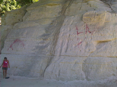 earthscienceguy: Minnesota Geology Monday - St. Peter Sandstone