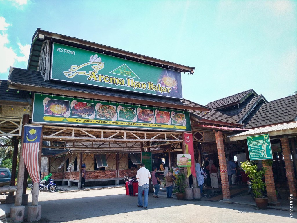 Restoran Aroma Ikan Bakar Jeram. Tempat Makan Ikan Bakar Best di Selangor