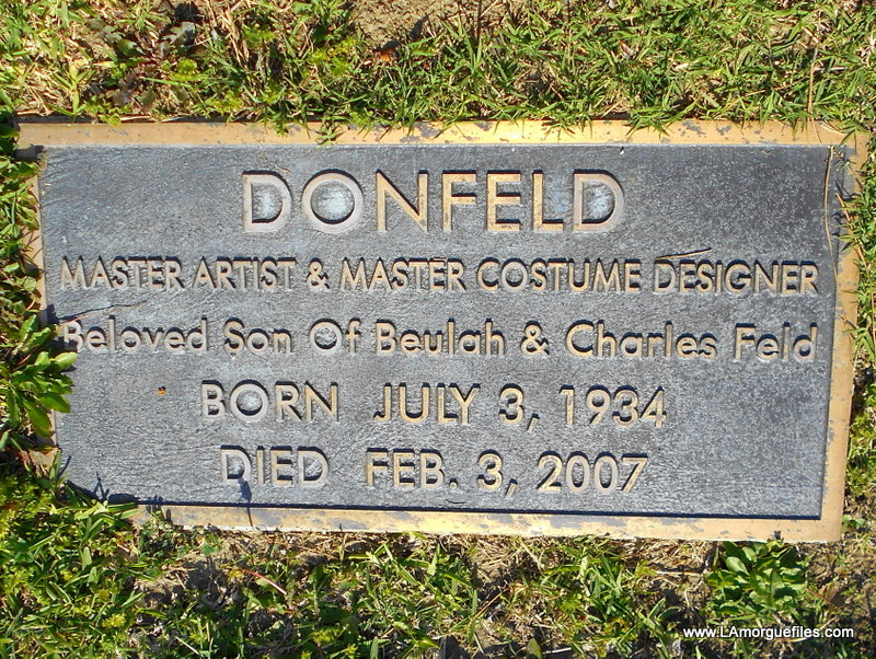 Los Angeles Morgue Files: "Wonder Woman" Costume Designer Donfeld 2007 ...