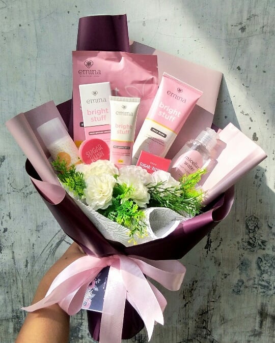 Flowlyul - Buket Blitar