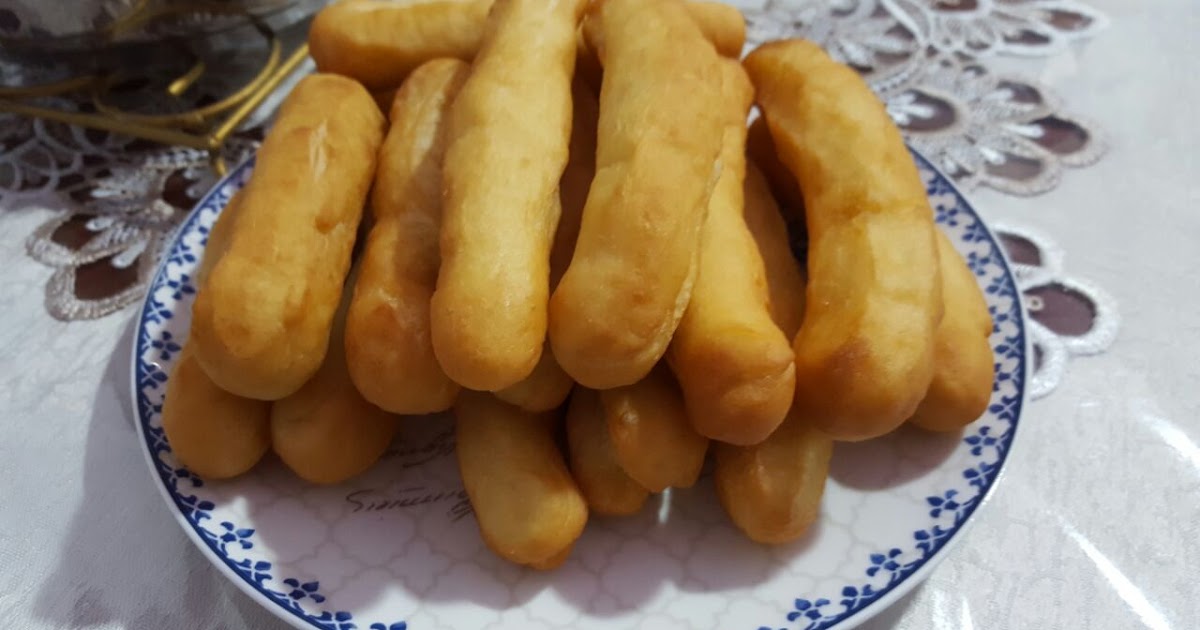 SurayaMSyed: Kuih Kayu Keramat / Roti Keramat