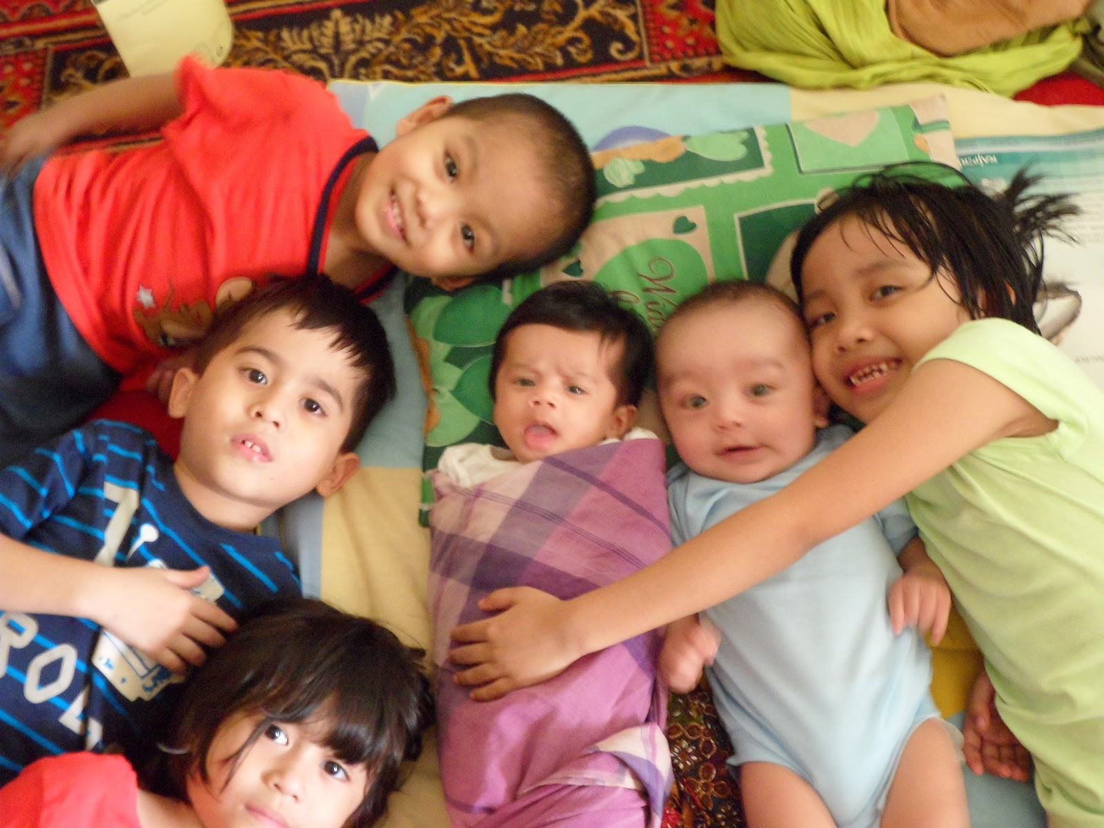 WELCOME TO MY WORLD...: Anak Ramai....